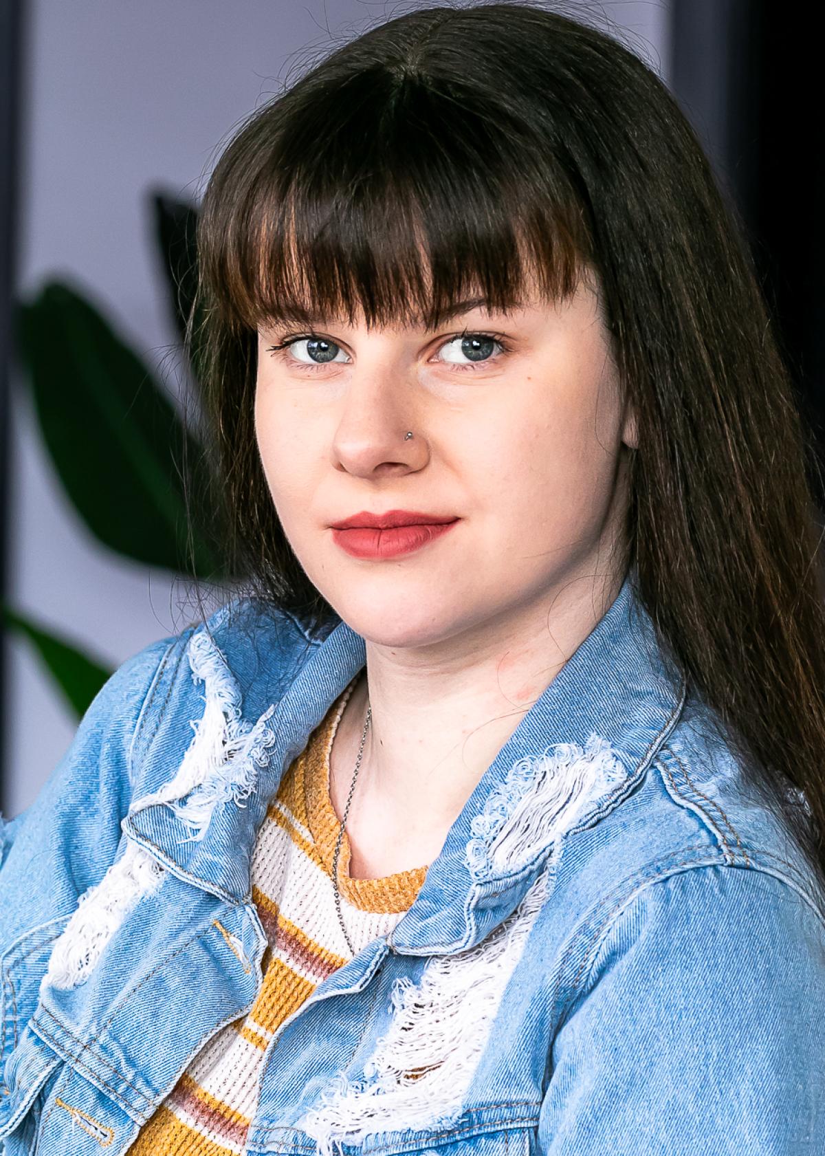 Brooke Barrett - ActorBay