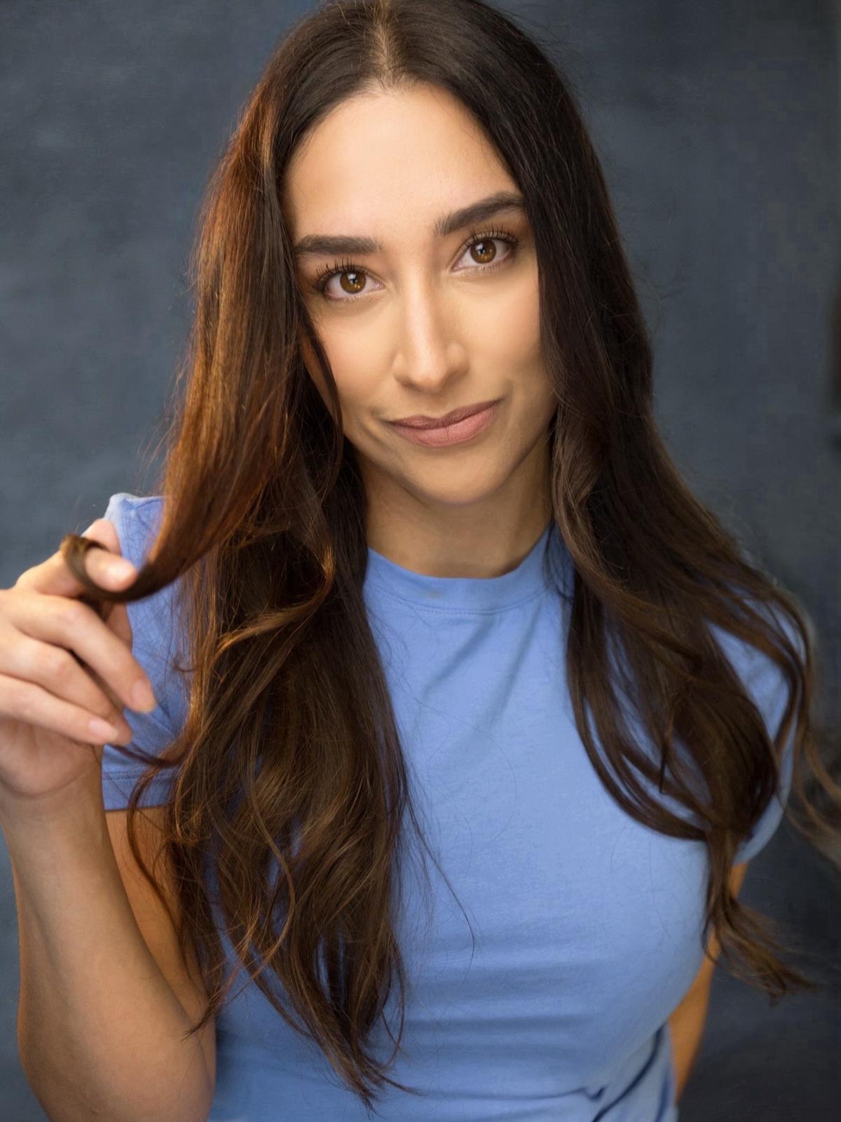 Amelia Saenz - ActorBay